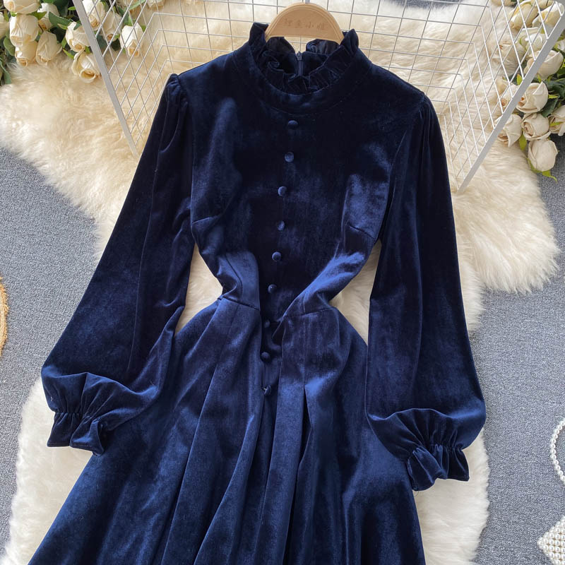 Courtly Flared Sleeve Velvet Dress– irococo